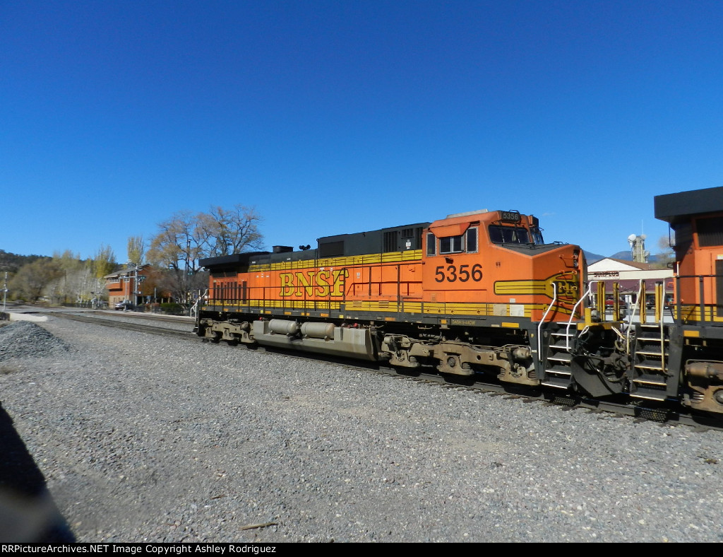 BNSF 5356